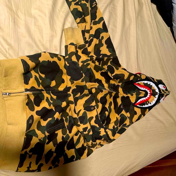 Bape | Jackets & Coats | A Bathing Ape Zip Up Hoodie Worn Few Times ...